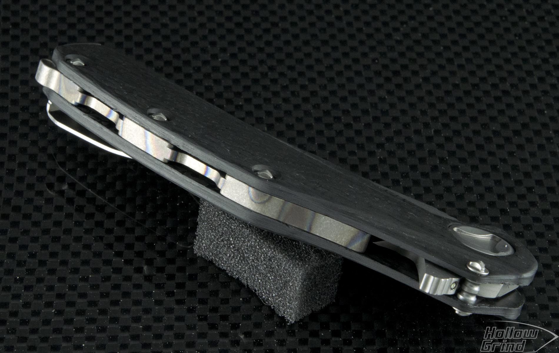 Microtech Knives Custom Carbon Fiber Mini Matrix S/E Flipper Knife (3in ...