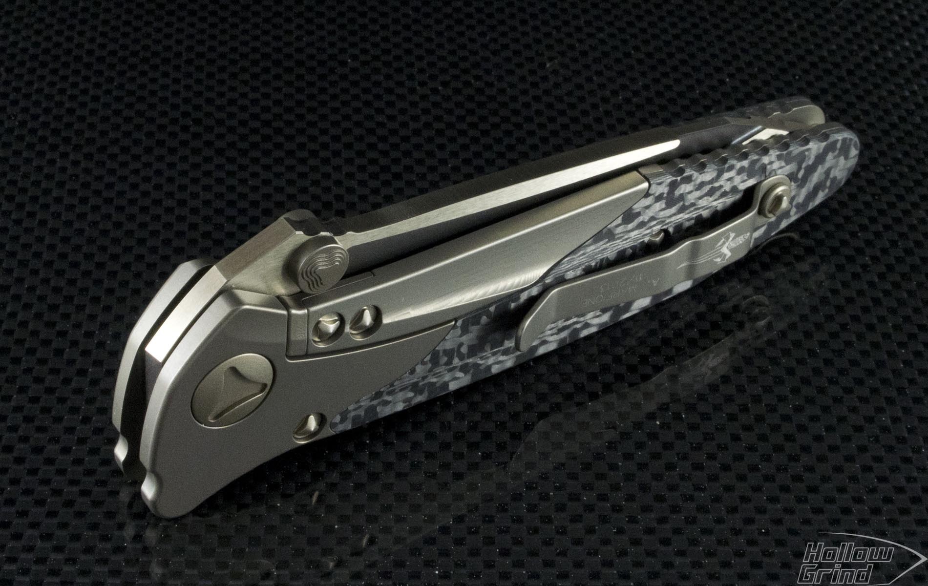 Microtech Knives Custom Carbon Fiber Socom Bravo T/E Folder Knife (4in ...