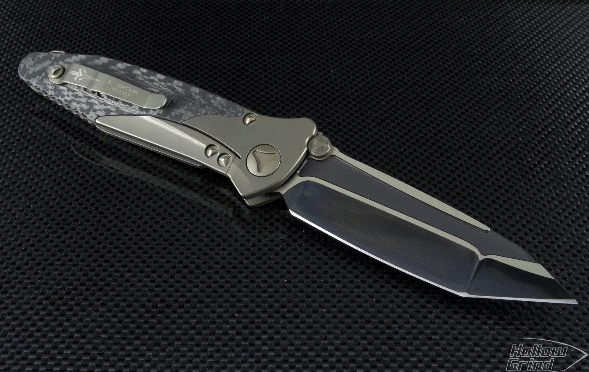 Microtech Knives Custom Carbon Fiber Socom Bravo T/E Folder Knife (4in ...