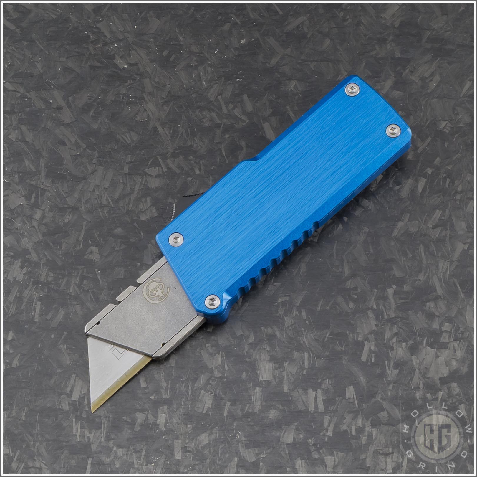 Chaves Knives Blue CHUB OTF Utility Automatic OTF D/A Knife (1in Plain ...